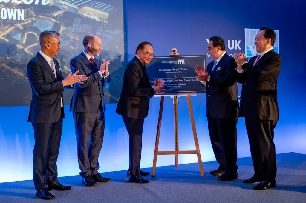 Anwar launches UK’s most sustainable new town in Bristol by YTL | KL ...